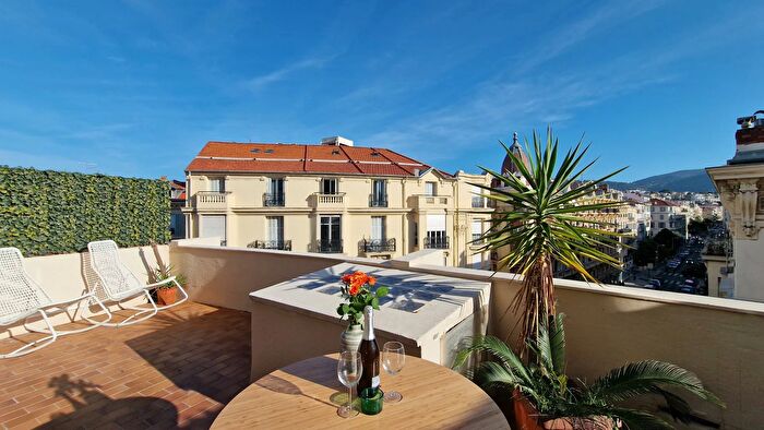 Appartement à vendre - Nice, Médecin - 2 pièces - 1 chambre