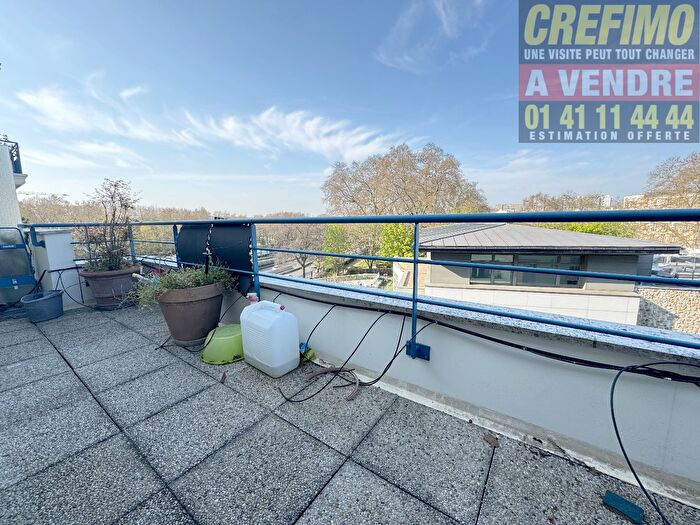 Appartement à vendre - Asnières-sur-Seine, Centre-ville - 4 pièces - 2 chambres