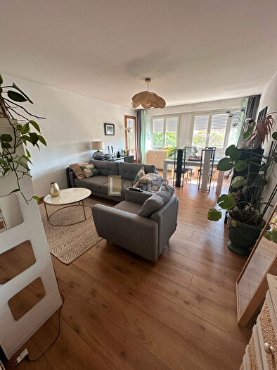 Appartement à vendre - Nîmes - 3 pièces - 2 chambres