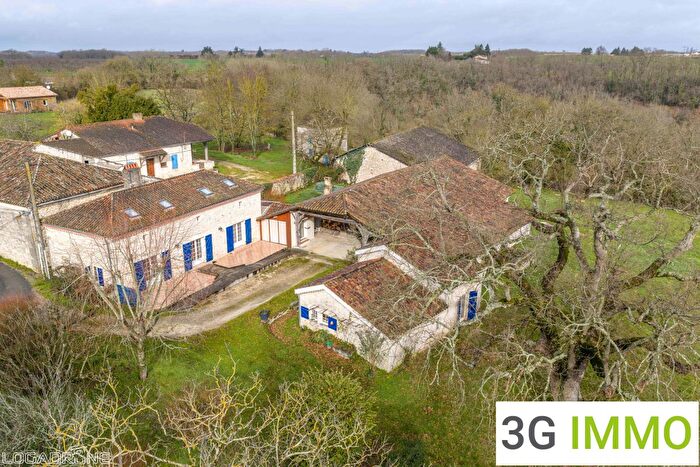 Maison 7 pièces à Sainte-Colombe-de-Villeneuve, à vendre