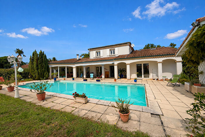 Maison 7 pièces à Biganos, à vendre