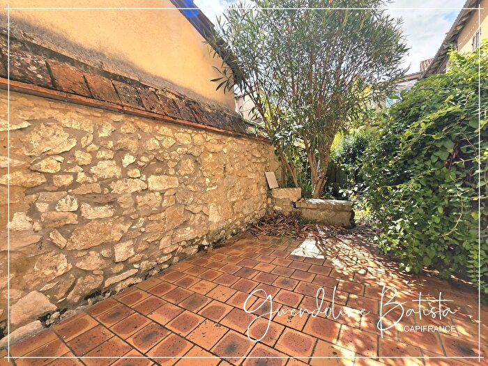 Maison à vendre - Castillonnès - 4 pièces - 3 chambres