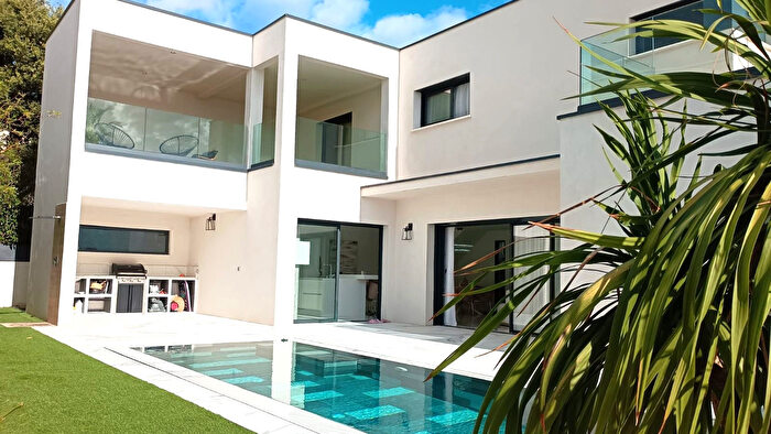 Maison à vendre - Saint-Gély-du-Fesc - 5 pièces - 4 chambres