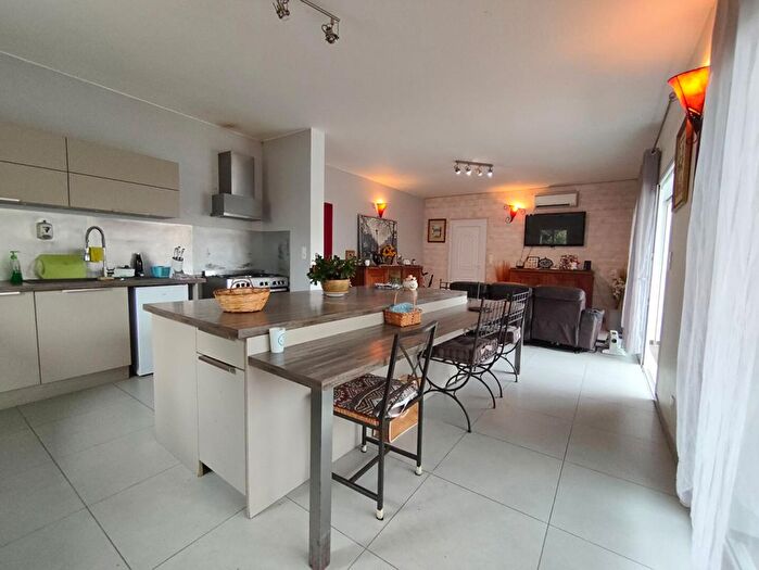 Appartement à vendre - Sartène - 4 pièces - 3 chambres