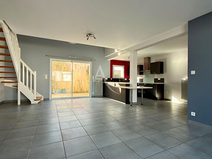 Maison à vendre - Saint-Gilles-Croix-de-Vie - 4 pièces - 3 chambres