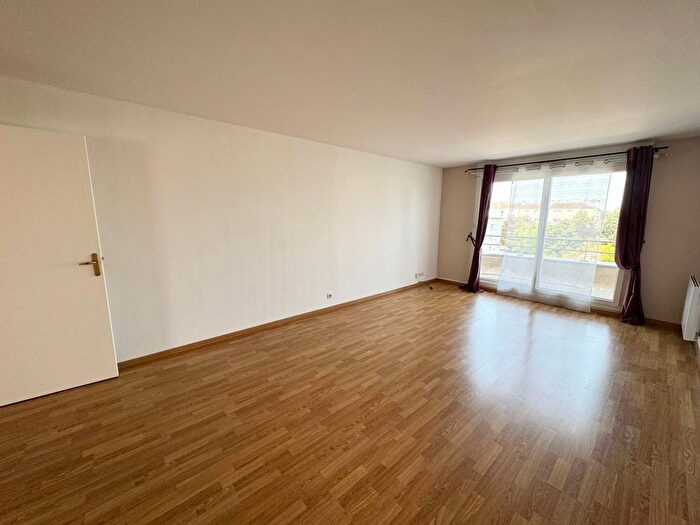 Appartement 1 pièce à Orléans, La Croix Saint-Marceau, La Mouillère, Pré Pinson, à louer