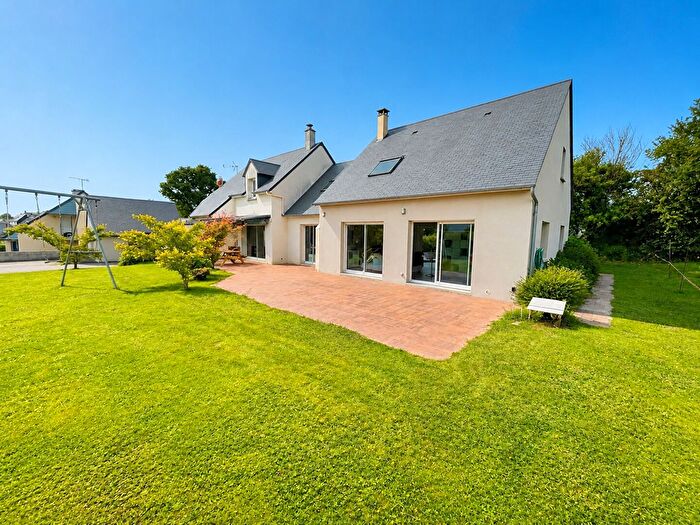 Saint-Pair-sur-Mer : Maison 9 pièces à vendre