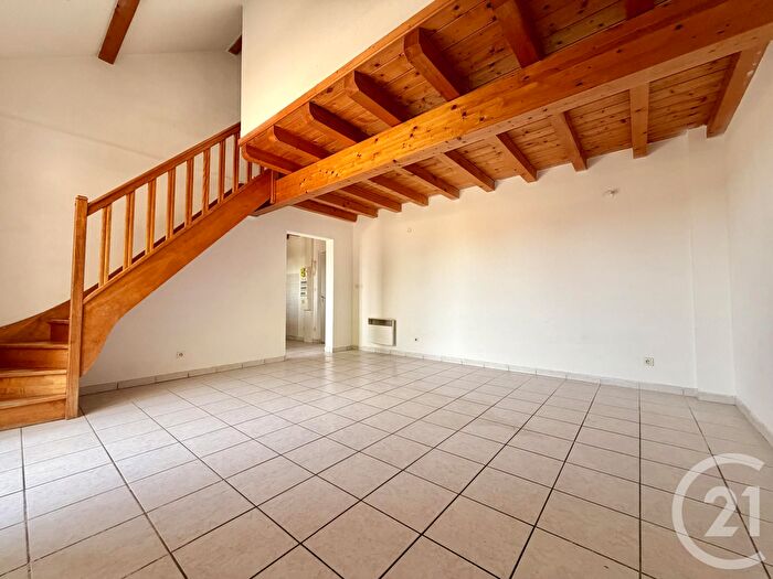 Appartement 4 pièces à Passins, à vendre