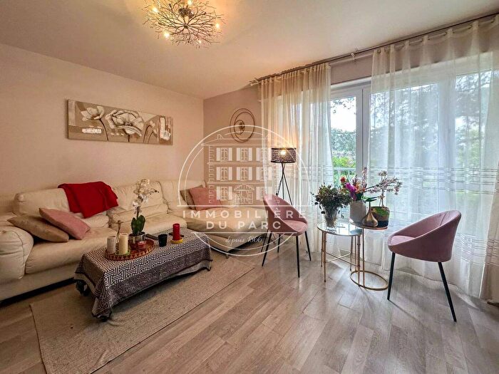 Abbaye, Poissy - Appartement 4 pièces à louer