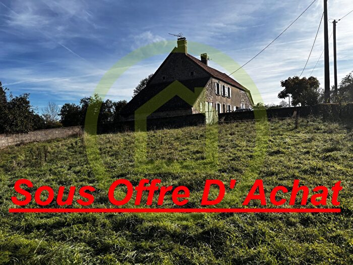 Maison à vendre - Issoudun-Létrieix - 9 pièces - 5 chambres