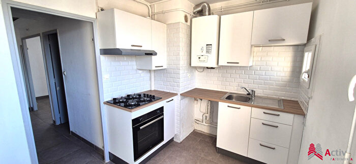 Appartement à vendre - Arles, Trinquetaille - 3 pièces - 2 chambres