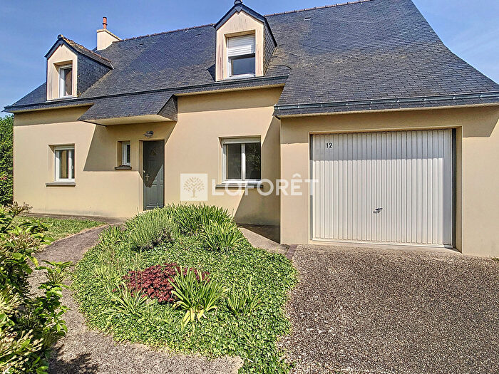 Maison à vendre - Maure-de-Bretagne - 6 pièces - 4 chambres