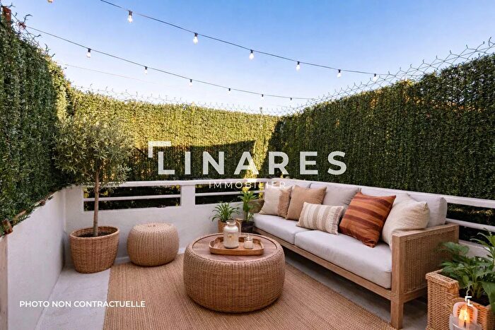 Appartement à vendre - Marseille e  - 3 pièces - 2 chambres