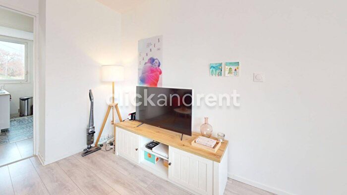 Appartement à louer - Le Burck, Mérignac - 4 pièces - 3 chambres