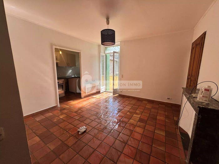 Centre Ville, Saint-Rémy-de-Provence : Appartement 3 pièces à louer
