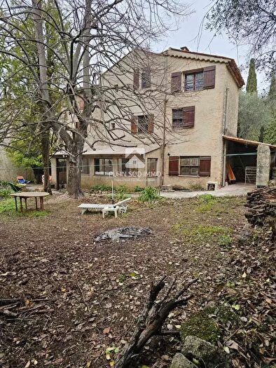 Grasse : Maison 10 pièces à vendre