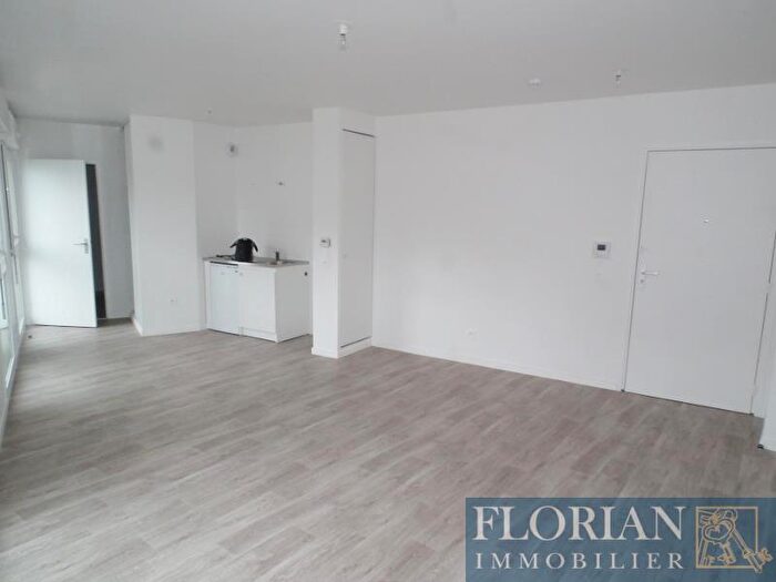 Châtenay-Malabry : Appartement 1 pièce à vendre