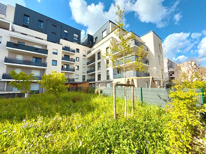 Appartement à louer - Galathee Centre, Deuil-la-Barre - 3 pièces - 2 chambres