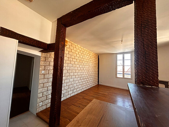 Appartement 3 pièces à Bergerac, Centre-ville, à louer