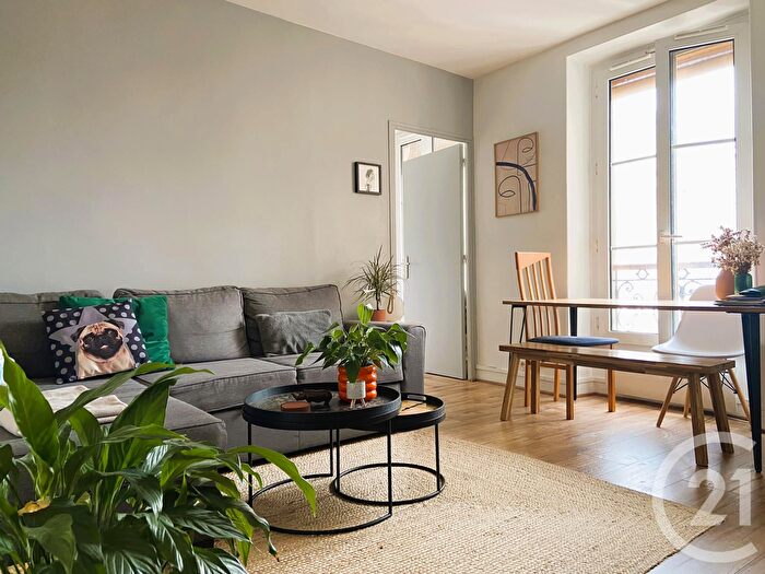 Appartement à vendre - Paris e , Canal Saint-Martin, Jemmapes - 2 pièces - 1 chambre