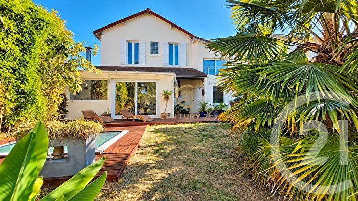 Maison 6 pièces à Champs-sur-Marne, Bords de Marne, à vendre