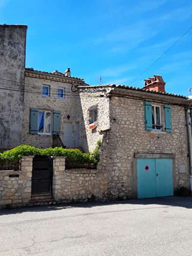 Maison 4 pièces à vendre à Saint-Remèze