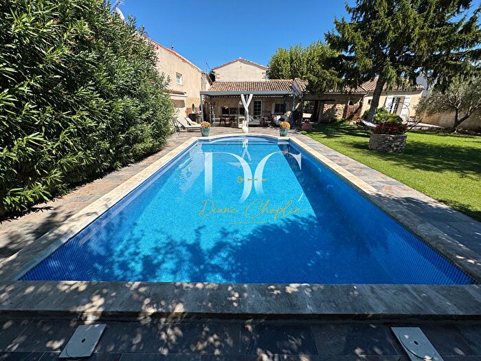 Maison à vendre - Cavaillon, Basses Ferrailles, Jas, Hautes Ferrailles - 8 pièces - 5 chambres