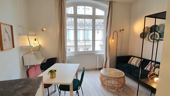 Appartement à louer - Lyon e , Bellecour, Carnot - 1 pièce - 1 chambre
