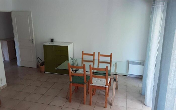 Appartement à louer - Bayard, Gap - 3 pièces - 2 chambres