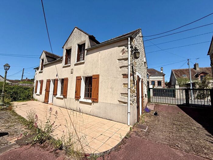 Maison 5 pièces à Donnemarie-Dontilly, à vendre