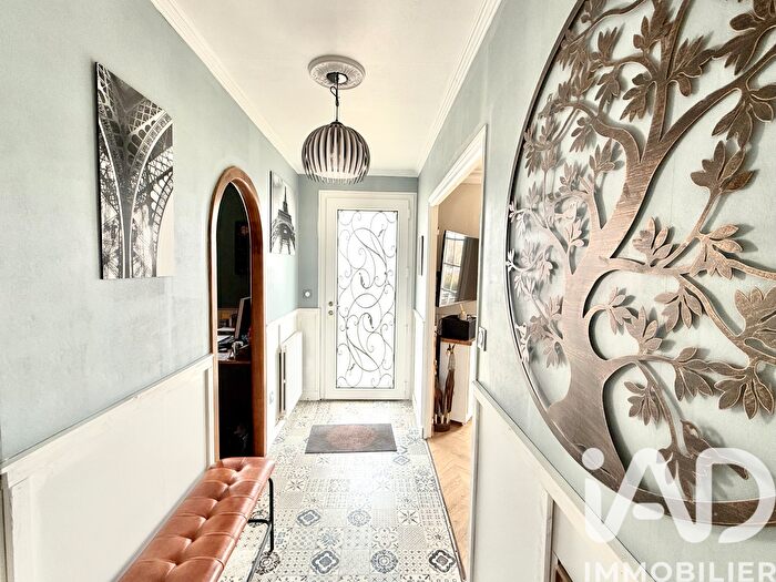 Maison à vendre - Bonchamp-lès-Laval - 6 pièces - 3 chambres