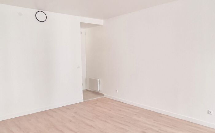 Appartement 1 pièce à Asnières-sur-Seine, à vendre