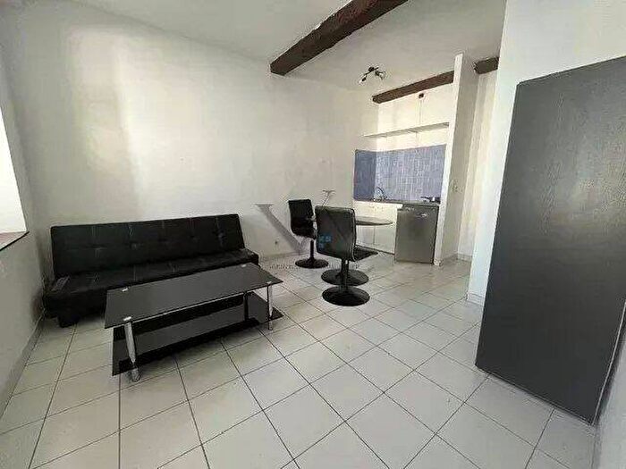 Ville-Basse, Montélimar : Appartement 1 pièce à louer