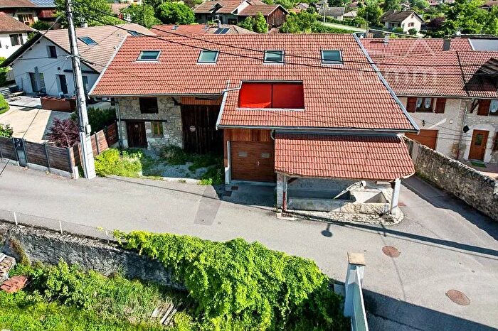 Maison à vendre - Le Touvet - 4 pièces - 3 chambres