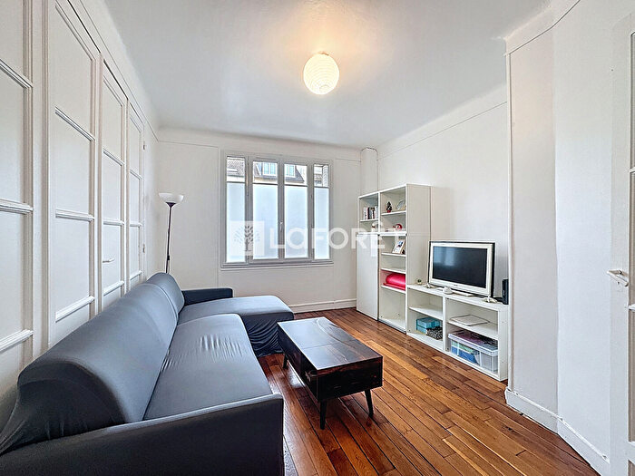 Appartement à louer - Bois-Colombes, Bourguignons, Gare - 2 pièces - 1 chambre