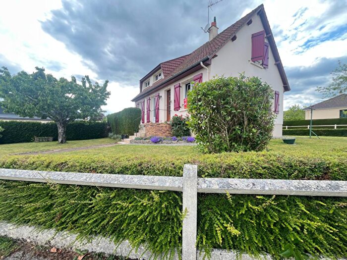 Maison 6 pièces à Valframbert, à vendre