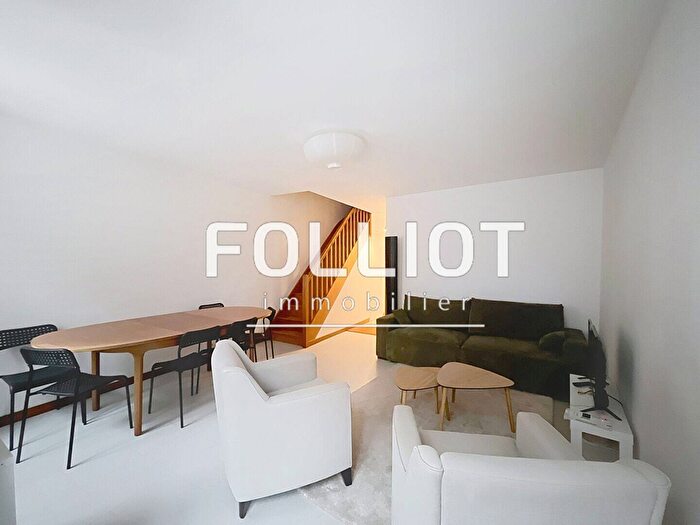 Appartement à louer - Des Ports, Granville - 2 pièces - 1 chambre