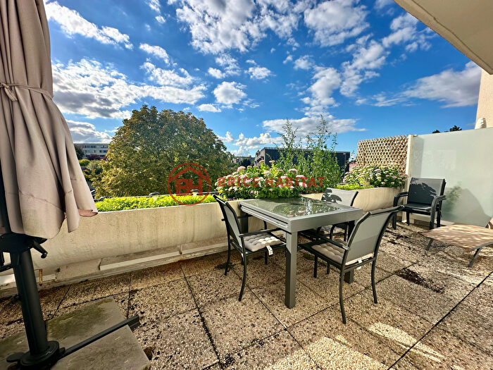 Villeneuve-d'Ascq, Pres, Flers Bourg, Château - Appartement 3 pièces à vendre