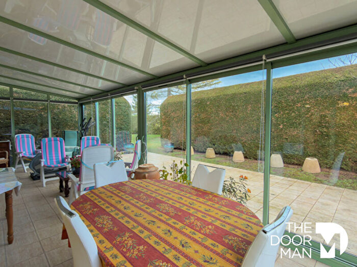 Maison à vendre - Villefranche-dAllier - 7 pièces - 5 chambres