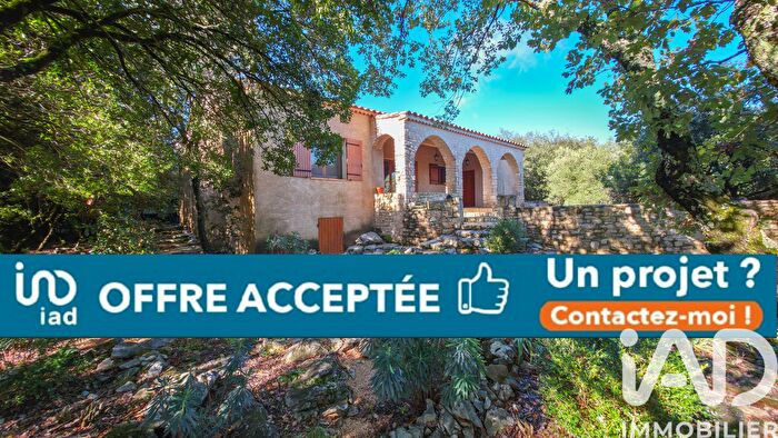 Maison à vendre - Méjannes-le-Clap - 5 pièces - 3 chambres