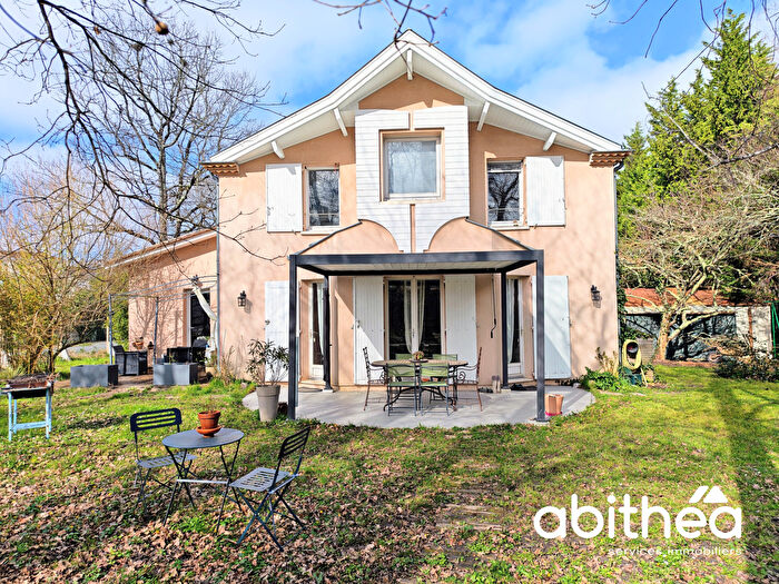 Maison à vendre - Galgon - 5 pièces - 3 chambres