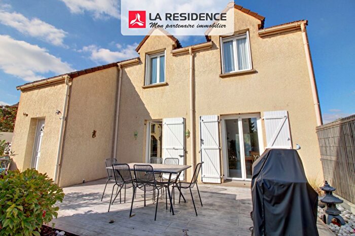 Maison à vendre - Carrières-sous-Poissy, Les Oiseaux - 6 pièces - 4 chambres