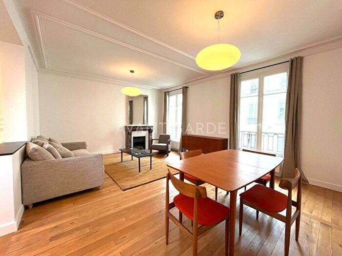 Gros Caillou, Paris 7ème arrondissement : Appartement 2 pièces à louer