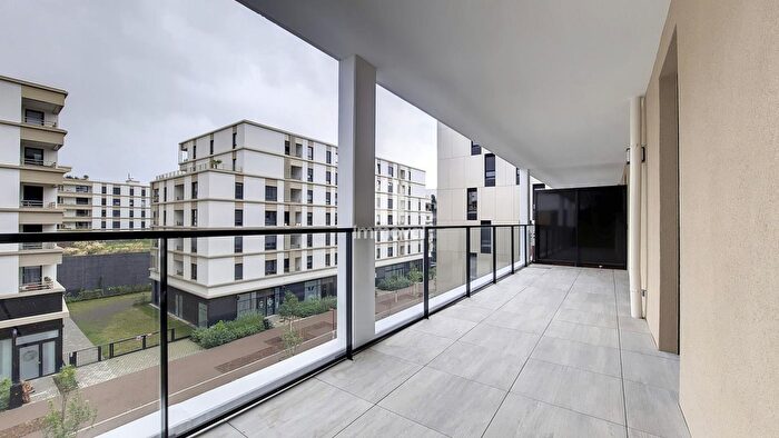 Appartement à louer - Schiltigheim, Brasserie Fischer, Mont des Alouettes - 3 pièces - 2 chambres