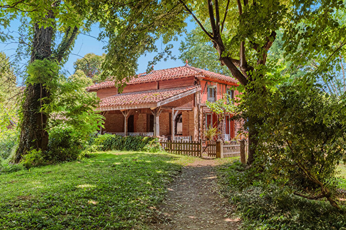 Maison 7 pièces à Lombez, à vendre
