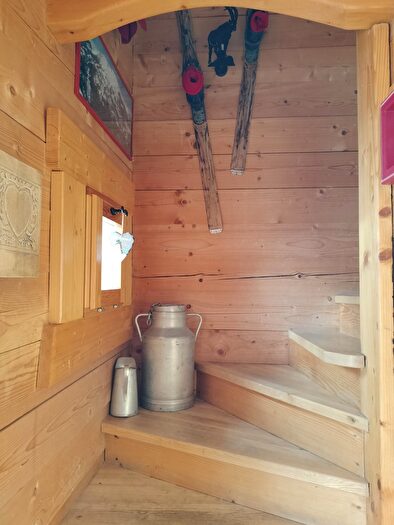 Maison à vendre - La Condamine-Châtelard - 5 pièces - 3 chambres