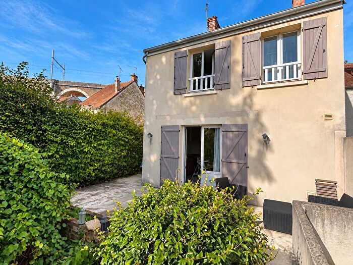 Avon, Vallée : Maison 5 pièces à vendre