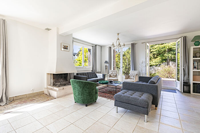 Maison 10 pièces à Saint-Germain-en-Laye, Pontel, Schnapper, Sous-préfecture, à vendre