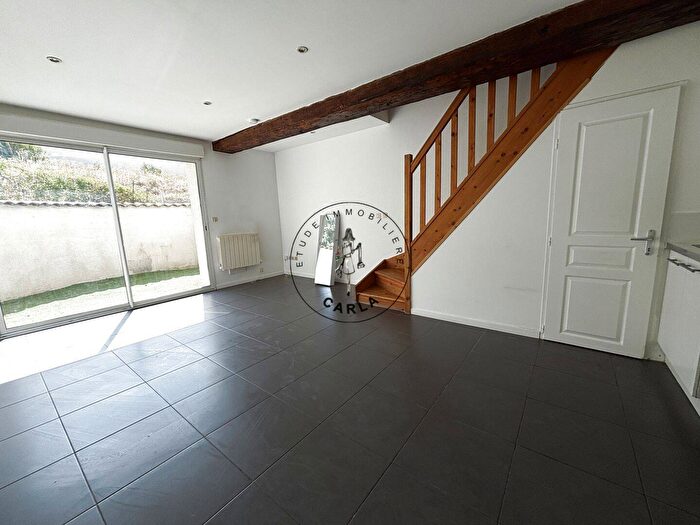 Maison 3 pièces à Saint-Genis-Laval, à louer