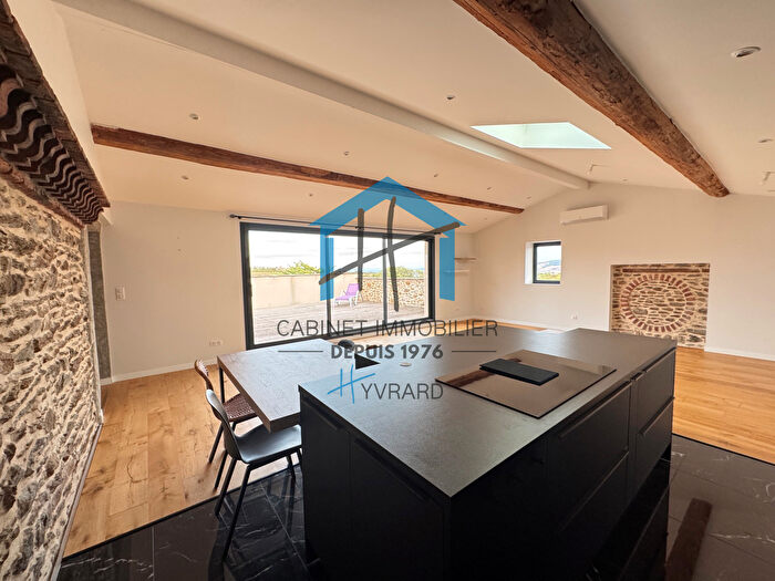 Genilac : Appartement 5 pièces à louer